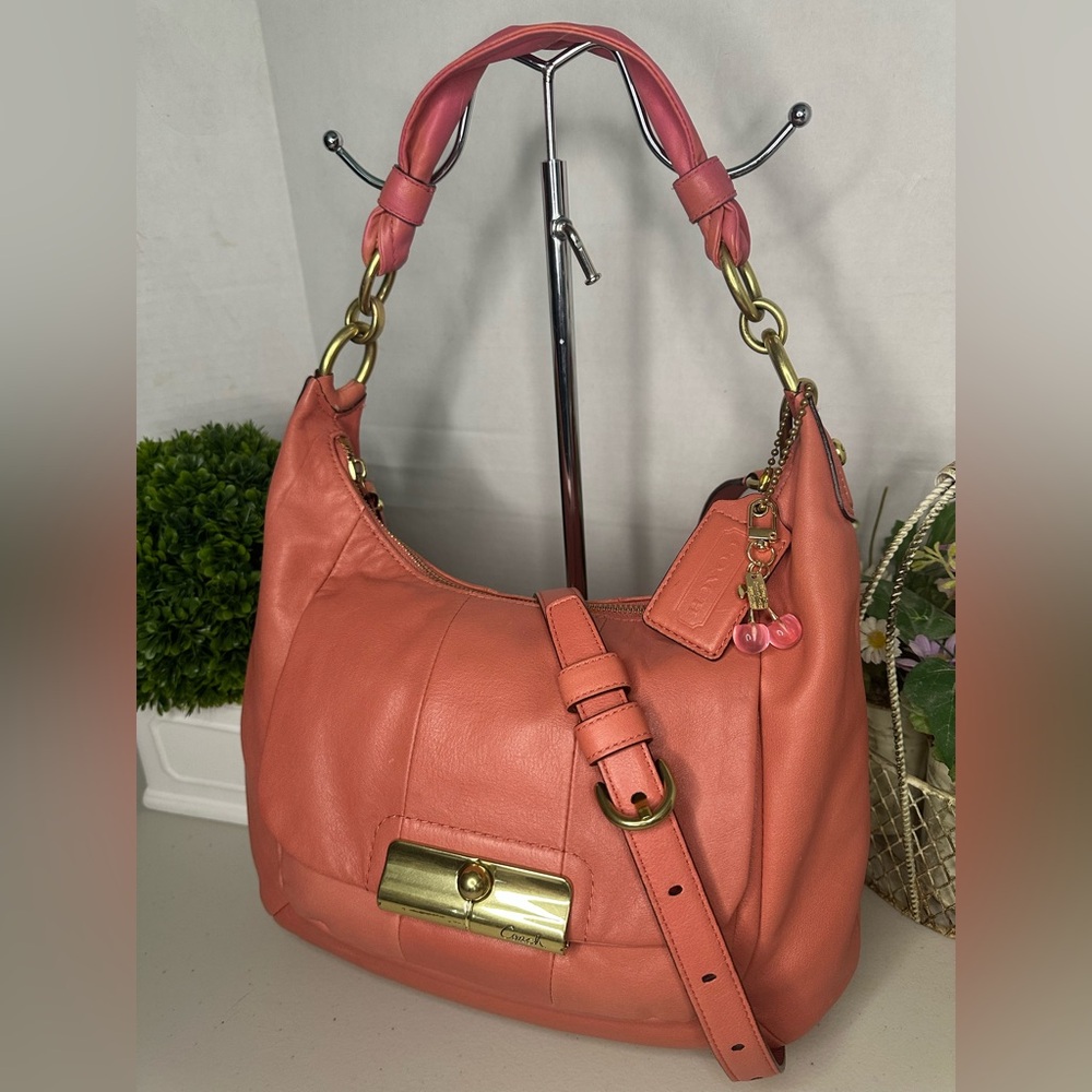 Coach Coral Leather Shoulder Bag Hard To Find It At T… - Gem